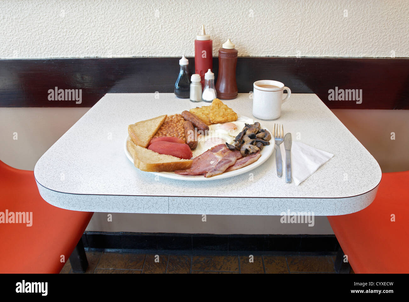 Builder's cafe with full breakfast on table Stock Photo - Alamy