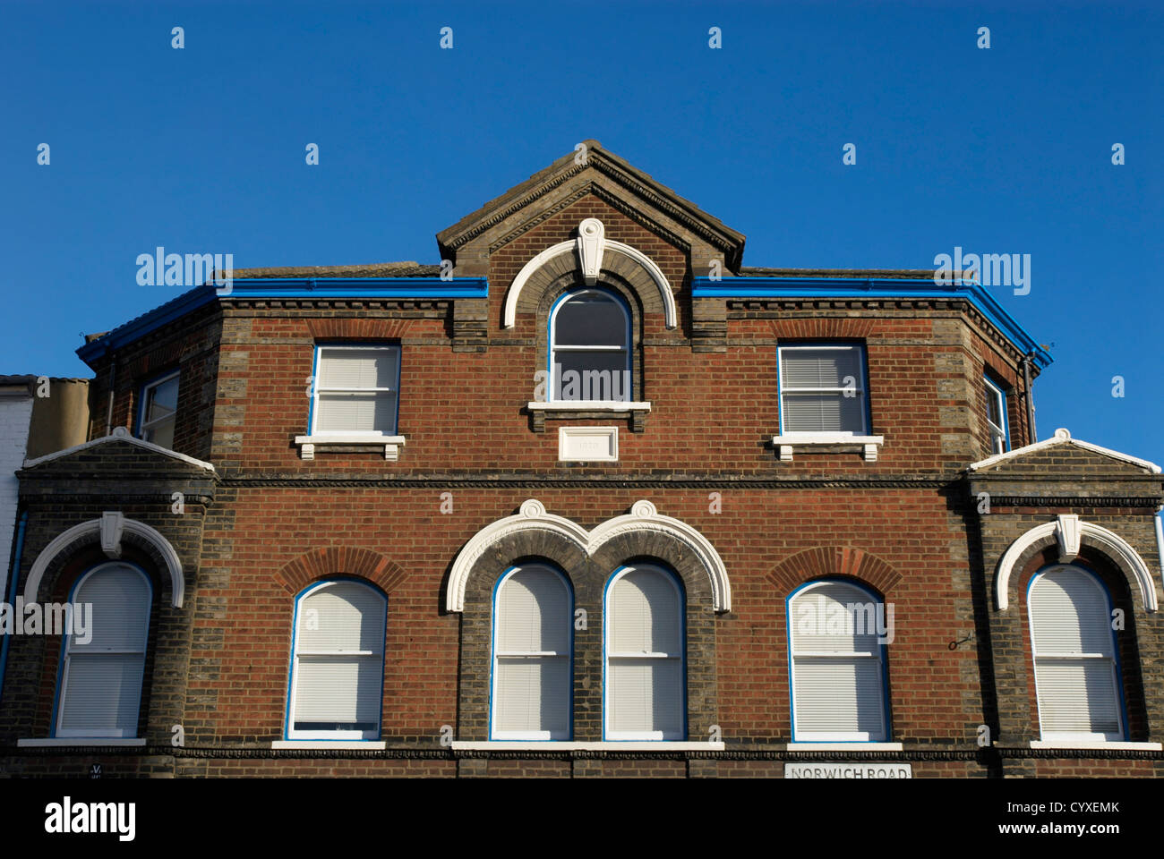 Victorian arched window hi-res stock photography and images - Alamy