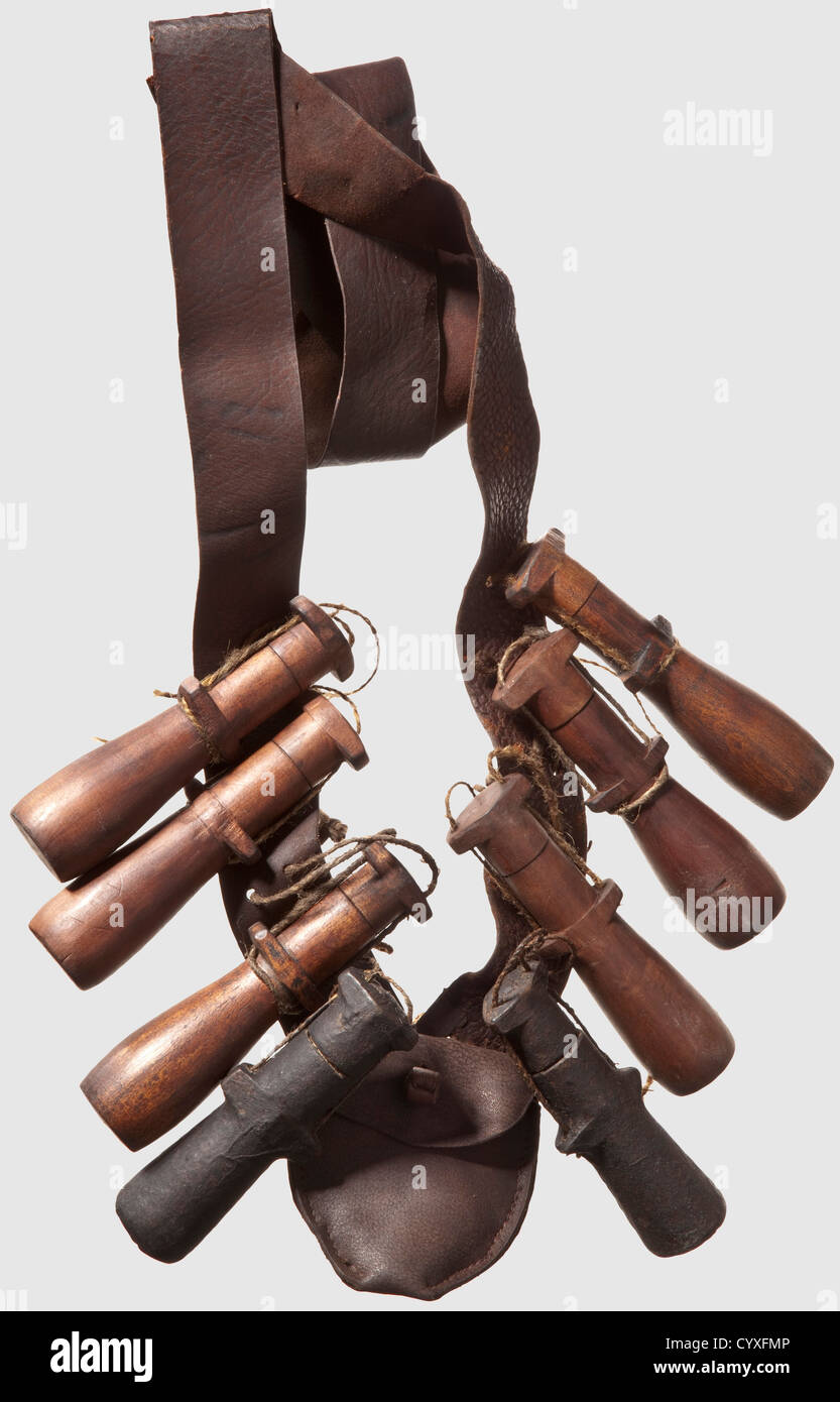 Circa 1630 leather bandoleer hi-res stock photography and images - Alamy