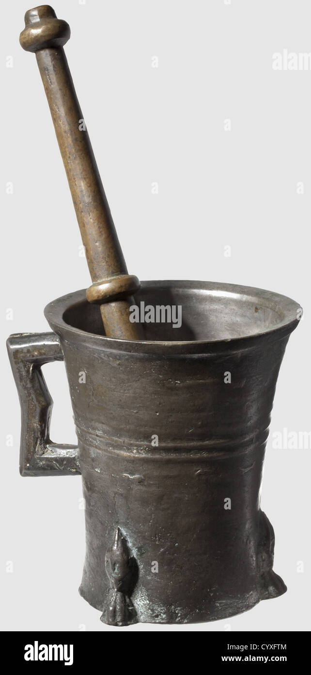 A German late Gothic mortar, 2nd half of the 15th century Bronze with ...