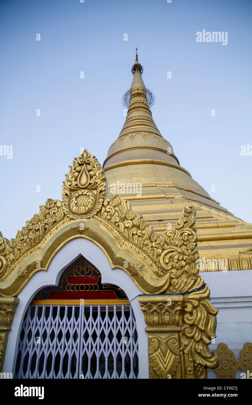 Nepal, Myanmar Golden Temple in Lumbini Stock Photo - Alamy