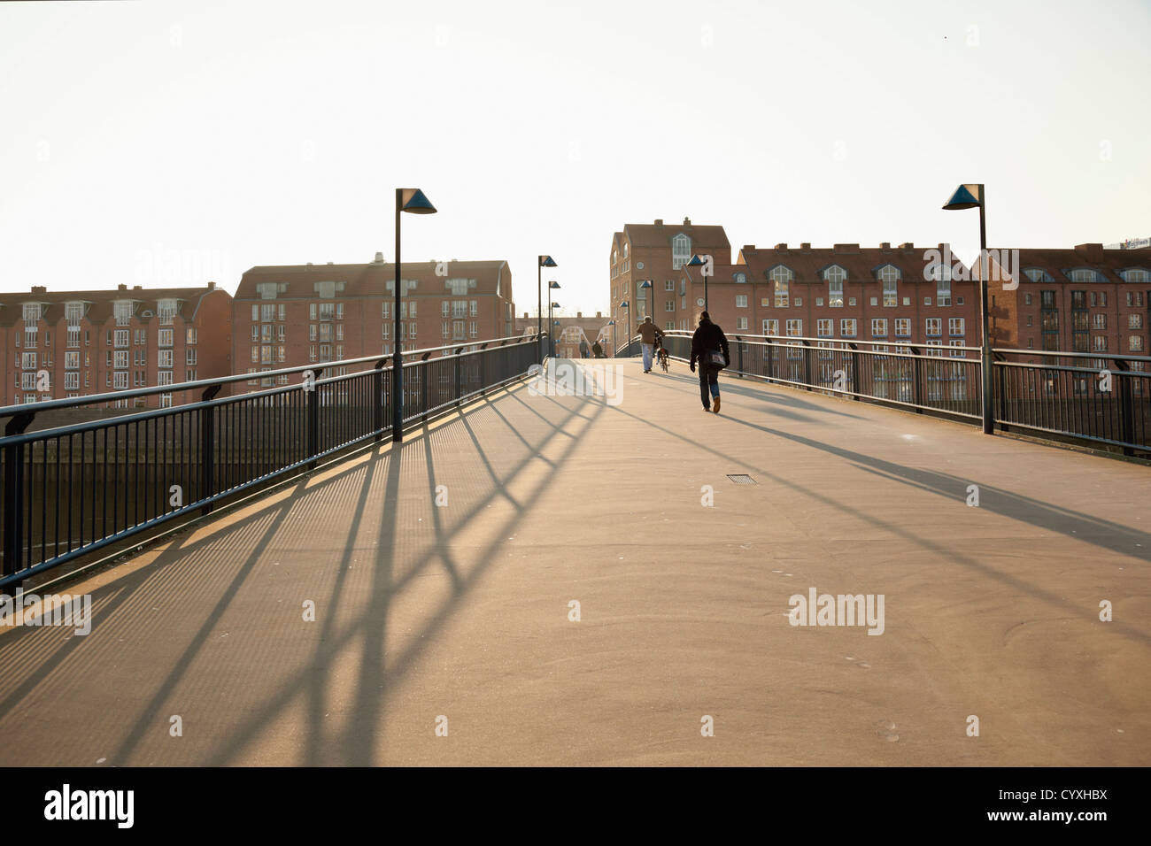 Germany, Bremen, People on Teerhof bridge Stock Photo - Alamy