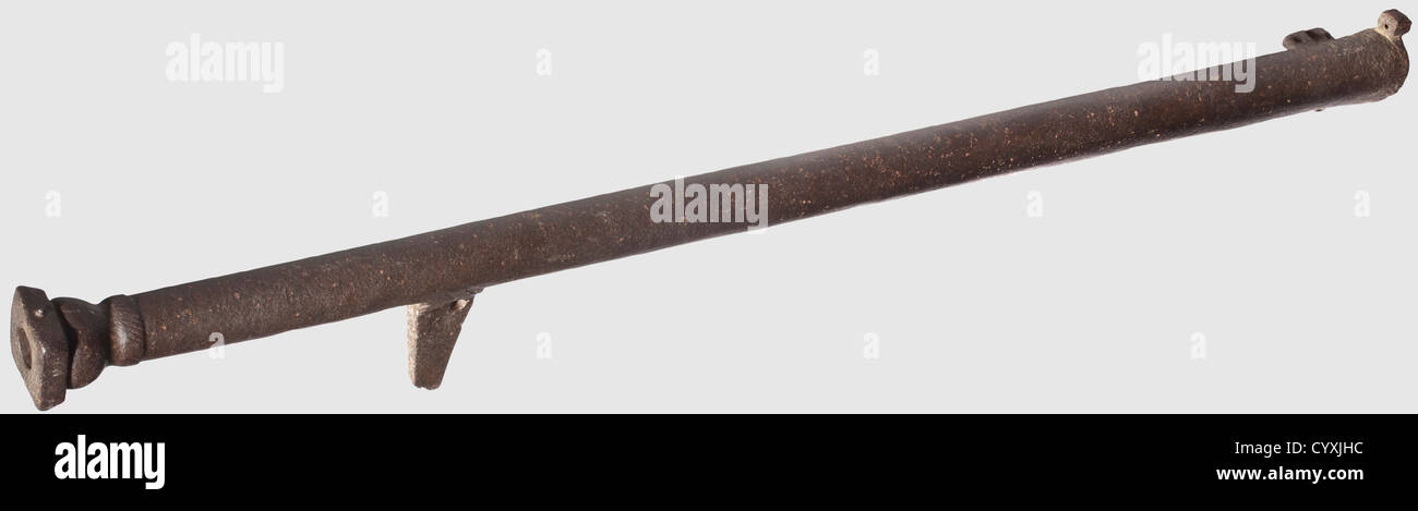 17th century small military cannon hi-res stock photography and images ...