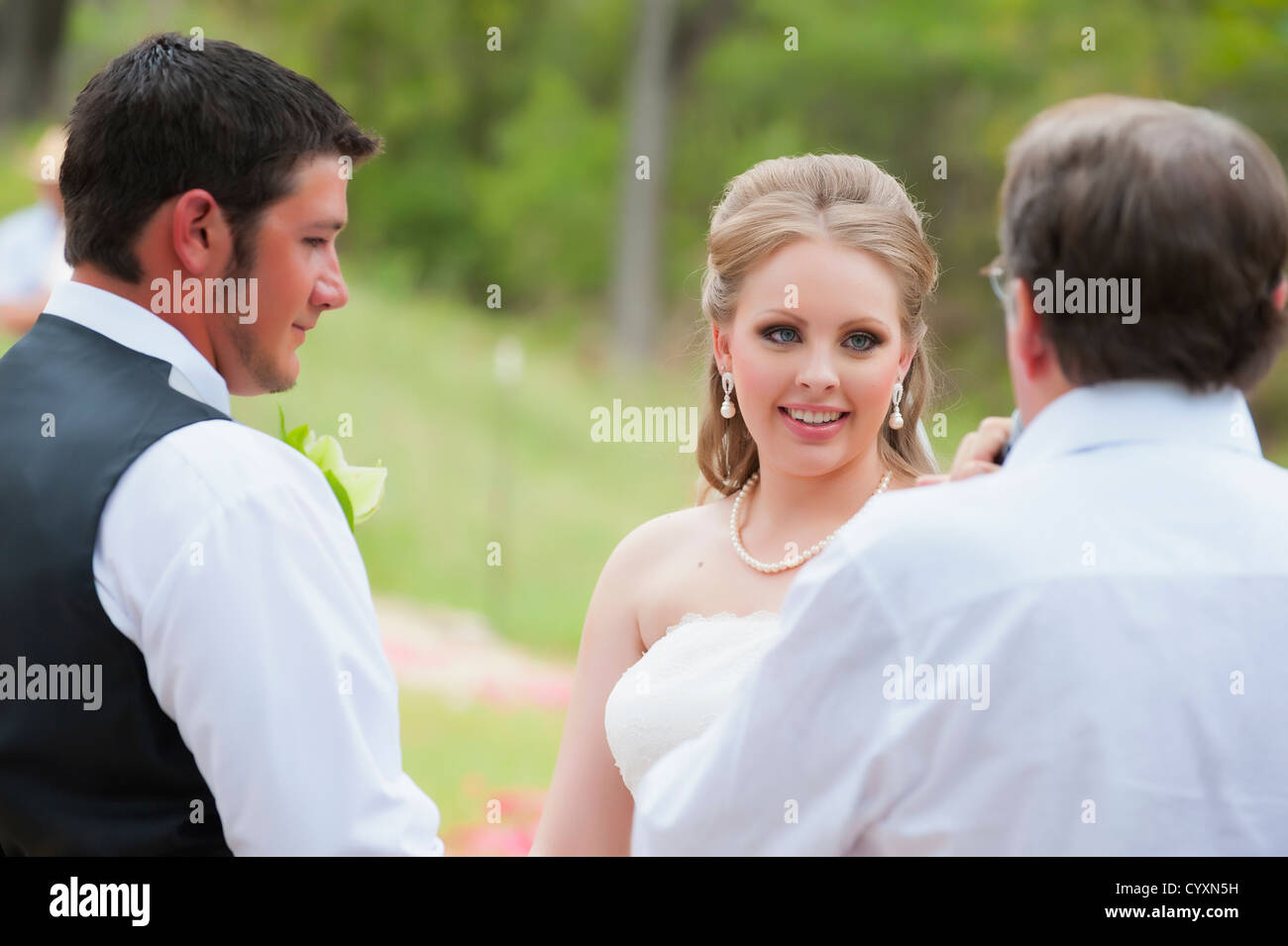 Men getting married hi-res stock photography and images - Alamy