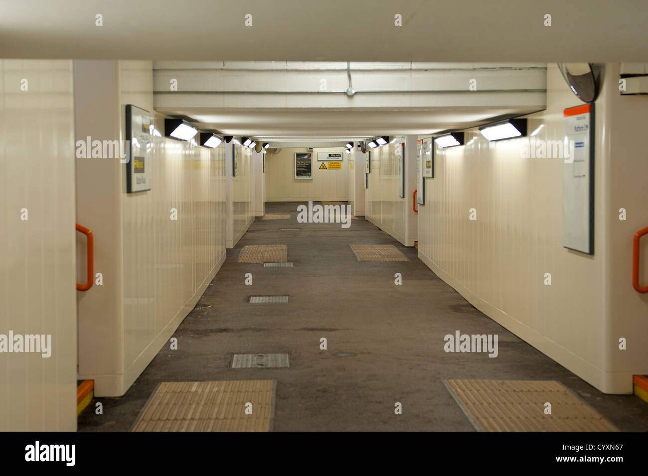 Underpass pedestrian subway hi-res stock photography and images - Alamy