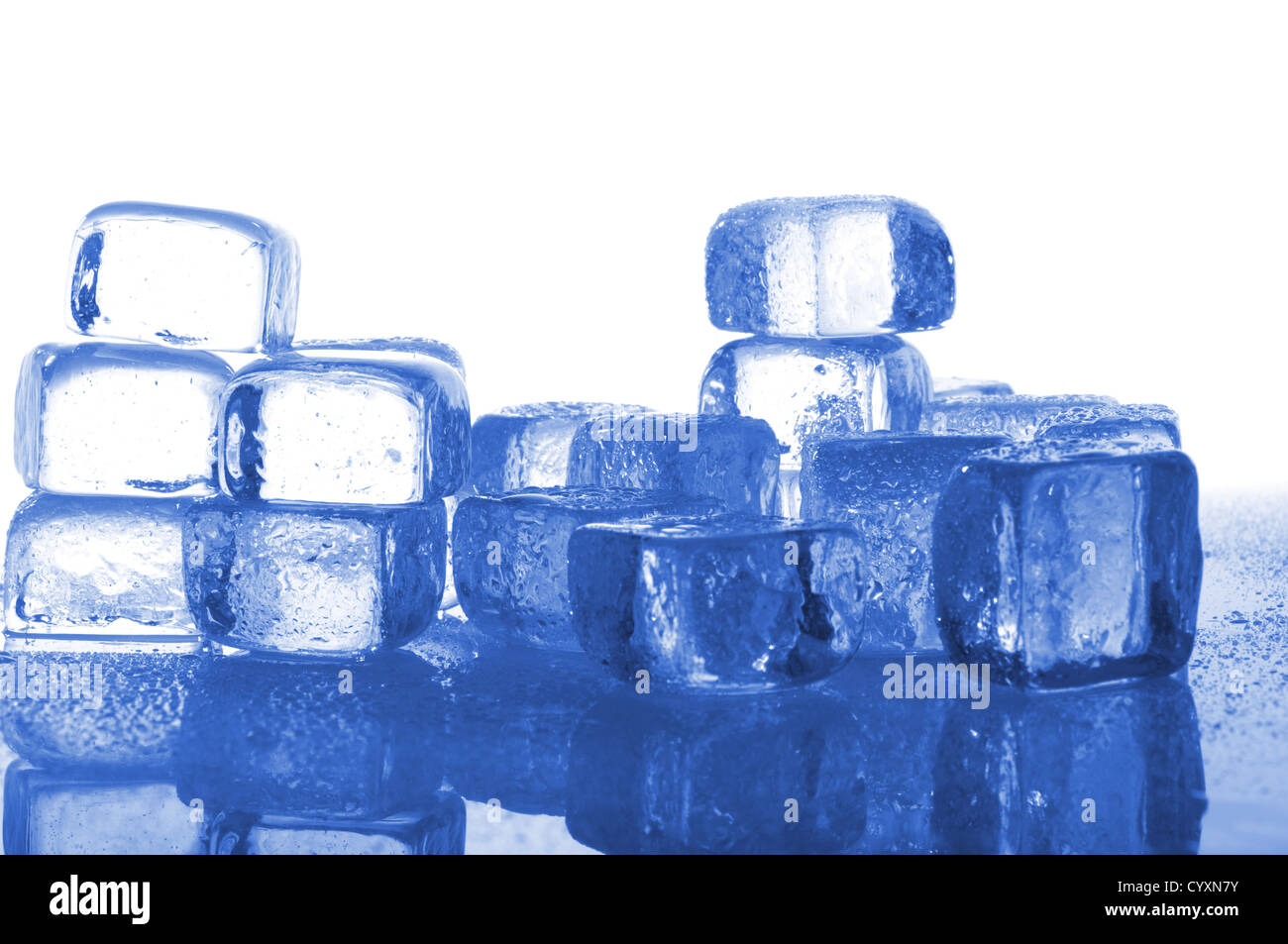 Drop ice cube in water hi-res stock photography and images - Alamy