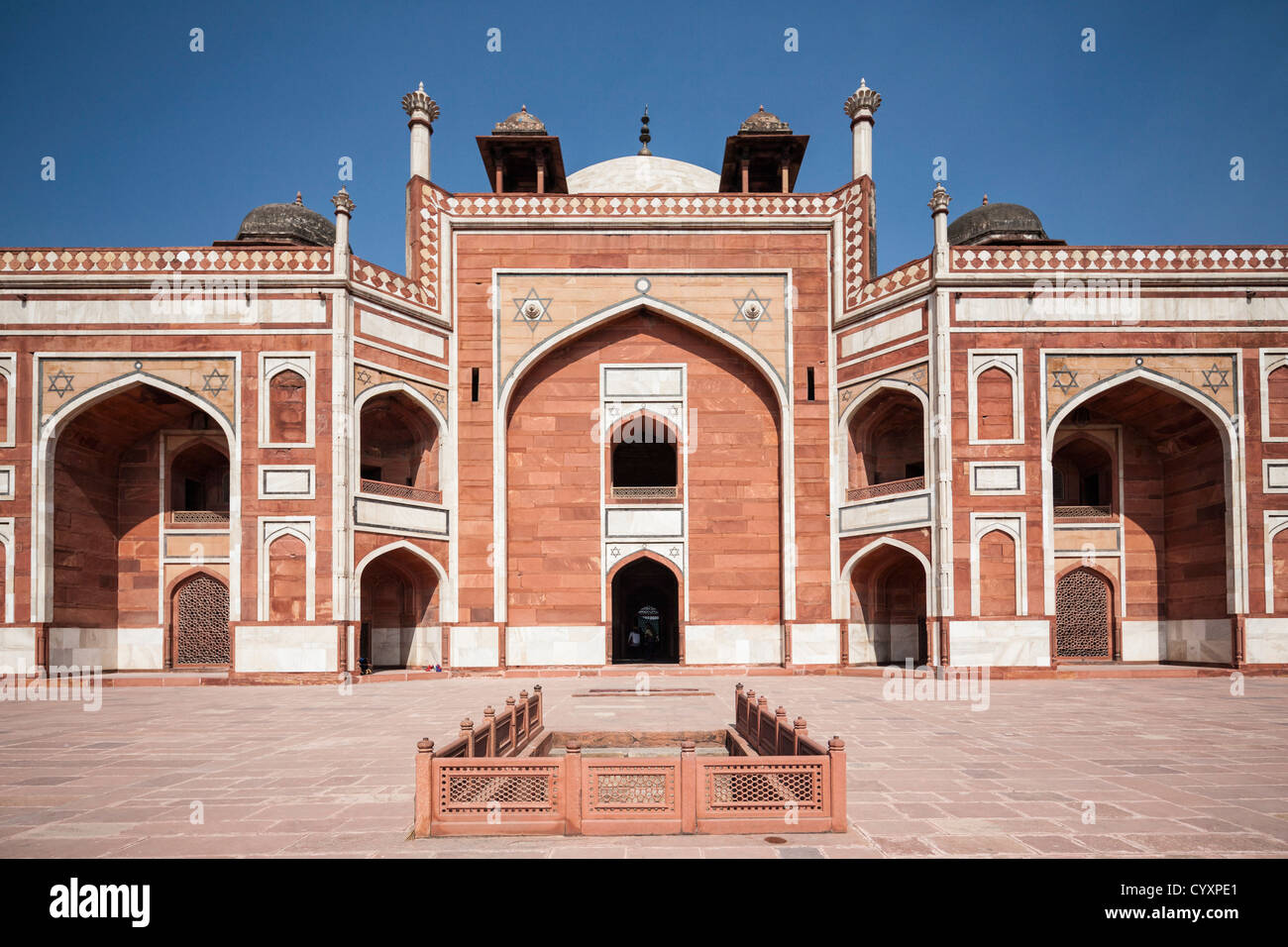 India, Delhi, View of Humayun's Tomb Stock Photo - Alamy