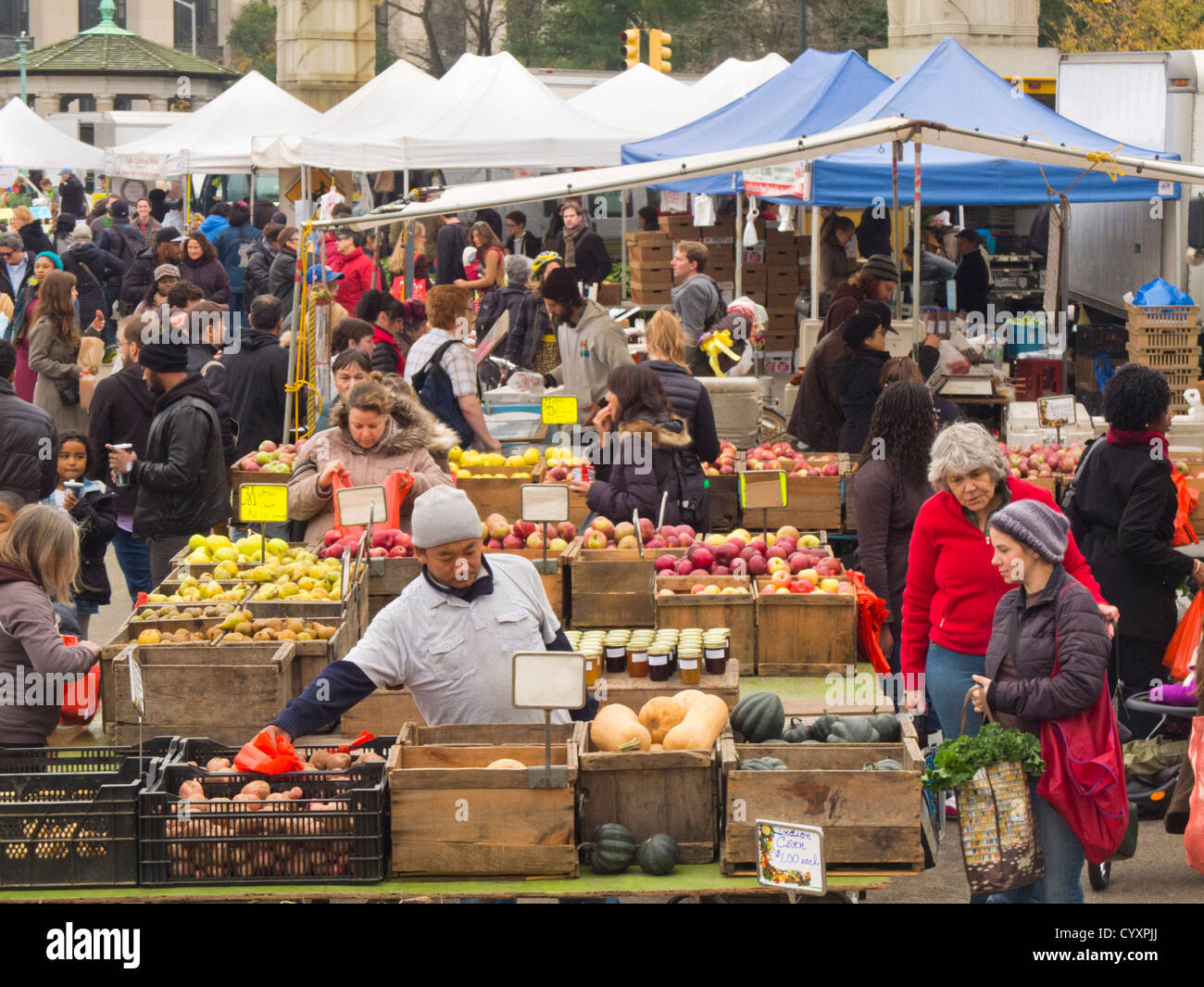 Farmers Market Grand Army Plaza Brooklyn NY Stock Photo - Alamy