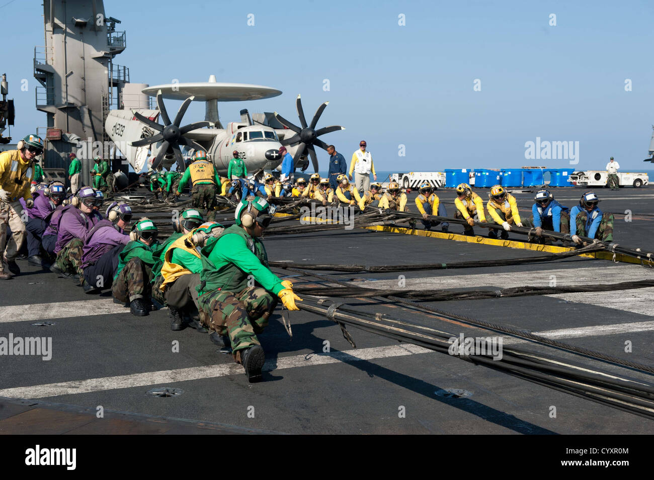 Aircraft barricade hi-res stock photography and images - Alamy
