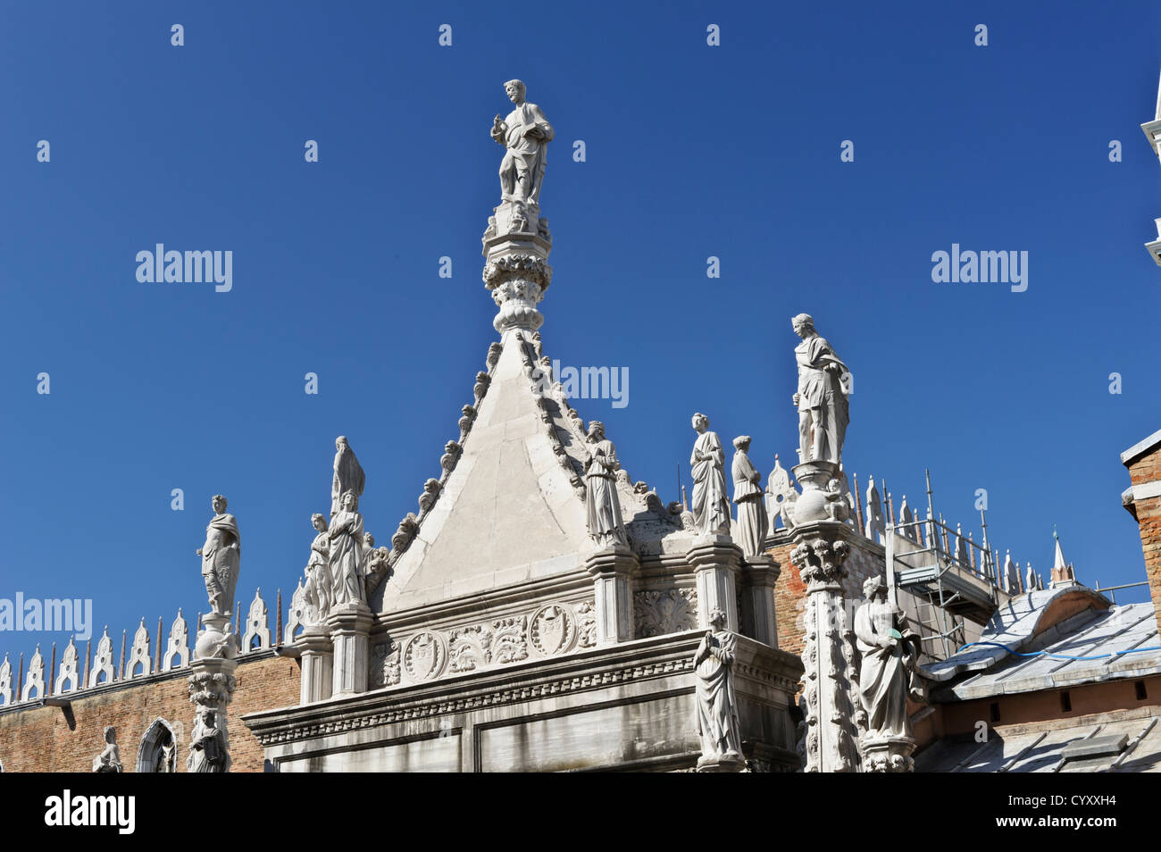 Venetian historical statues, Doge's Palace, Venice, Italy Stock Photo ...