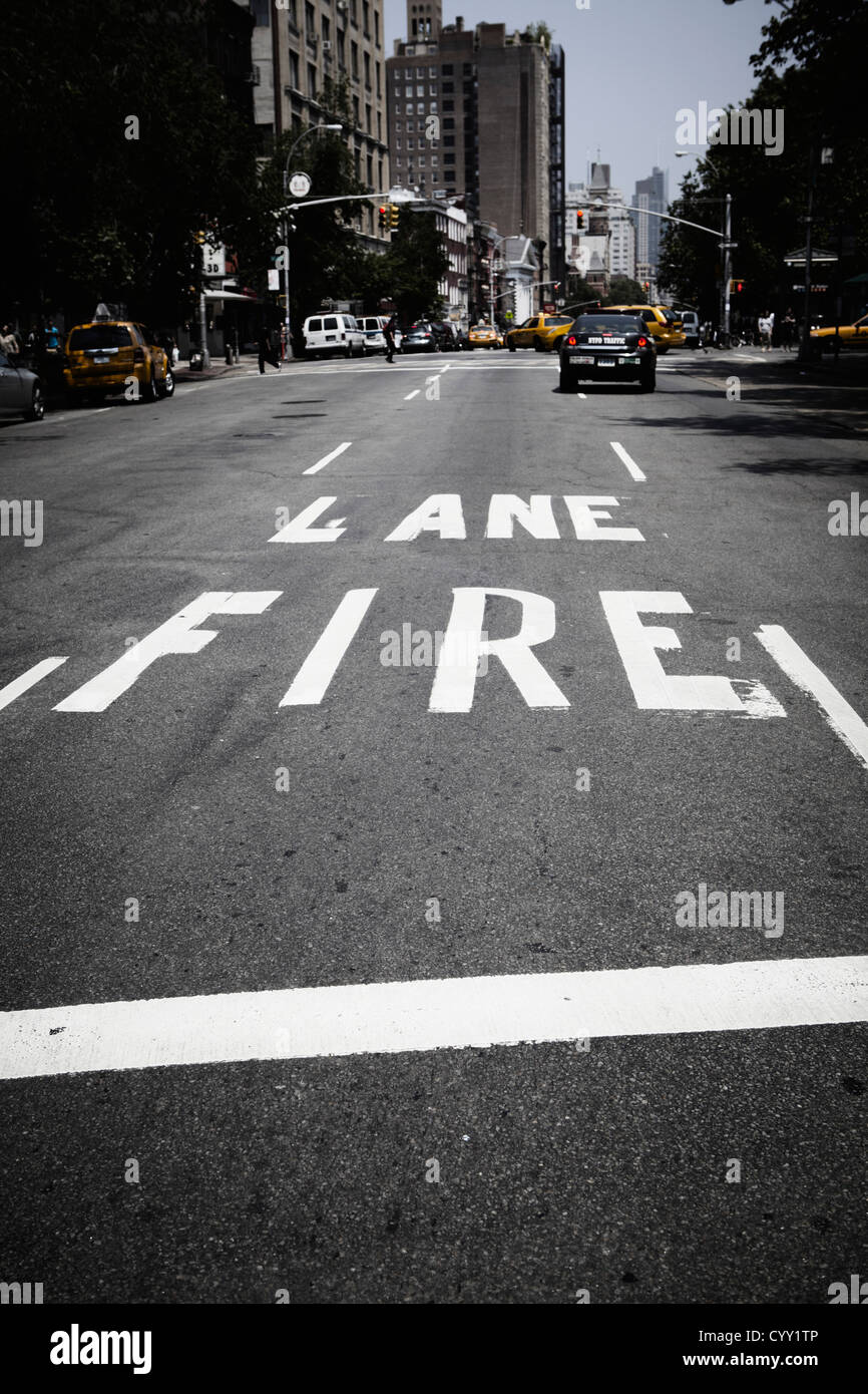 Fire lane hi-res stock photography and images - Alamy