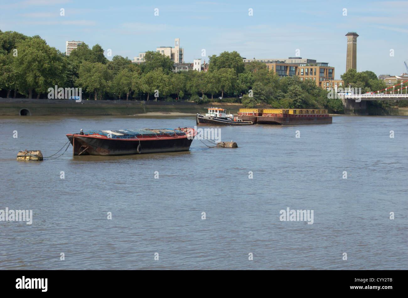 Thames quay chelsea hi-res stock photography and images - Alamy