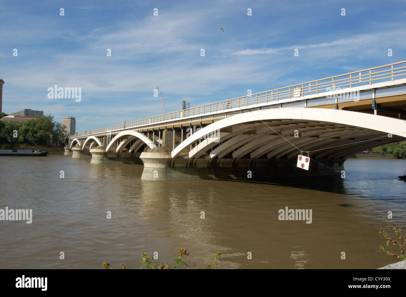 Victoria railway bridge hi-res stock photography and images - Alamy