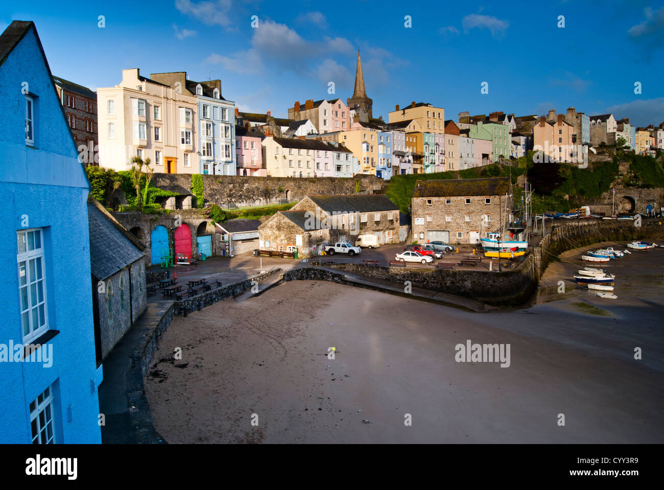 Tenby quay hill hi-res stock photography and images - Alamy