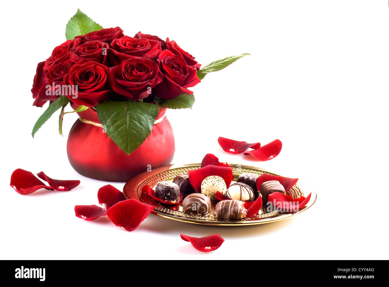 Red and gold roses hi-res stock photography and images - Alamy