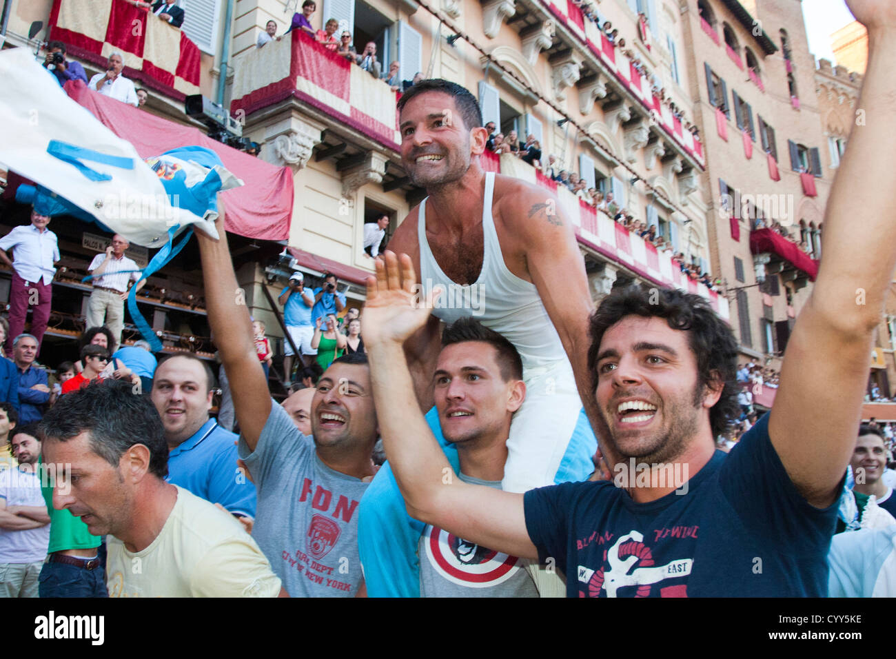 Victory wave hi-res stock photography and images - Alamy