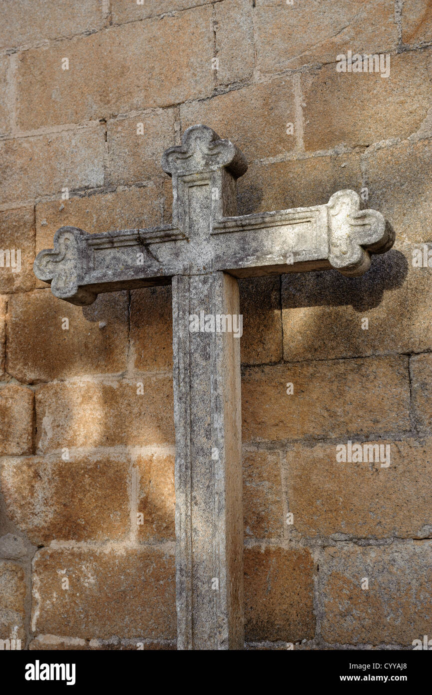 Crucifix against a wall hi-res stock photography and images - Alamy