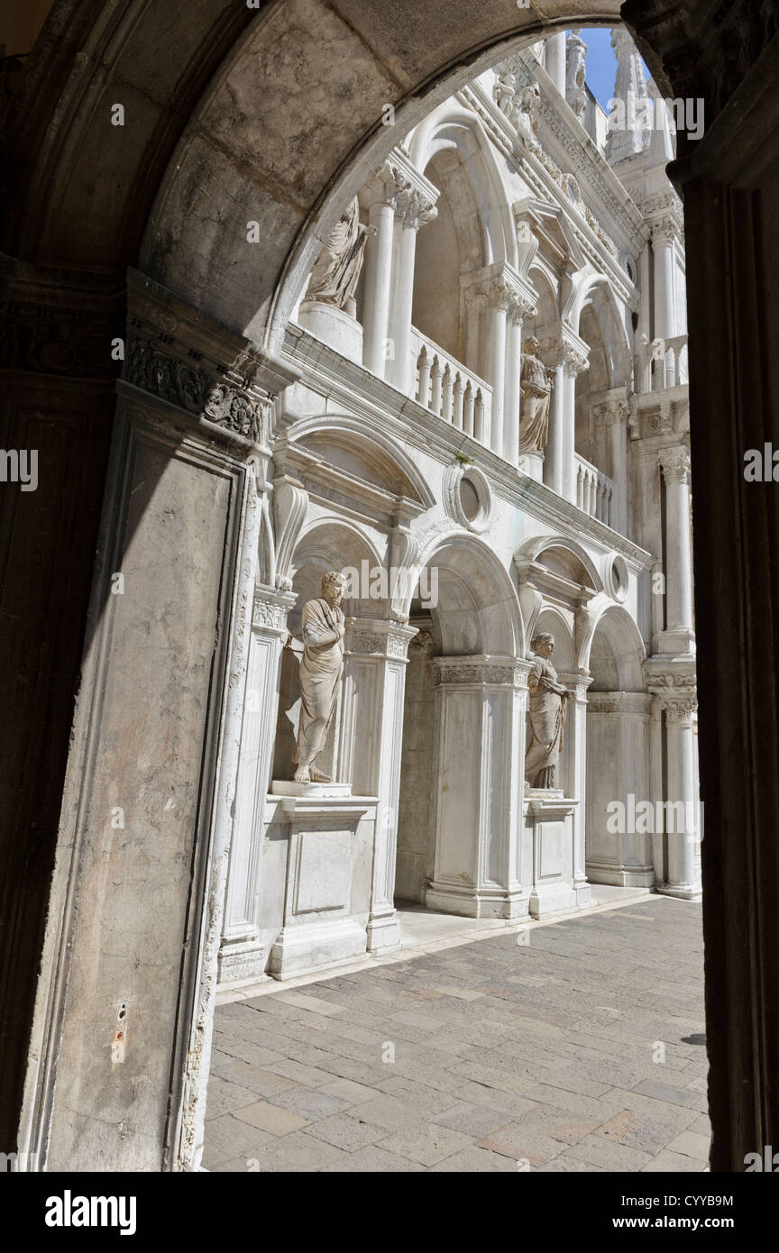 Arco foscari hi-res stock photography and images - Alamy