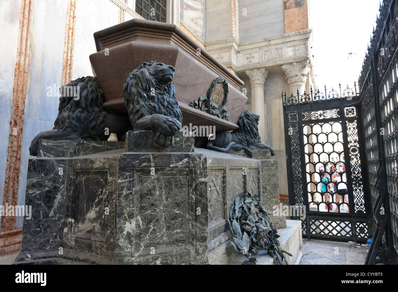 Daniel Manin's tomb outside St Marks Basilica, St Mark's Square, Venice ...