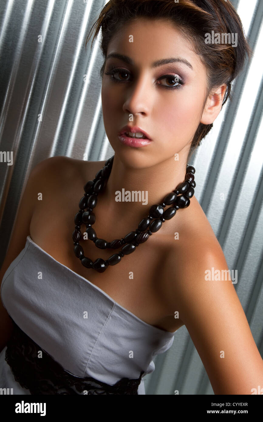 Beautiful hispanic fashion girl Stock Photo - Alamy