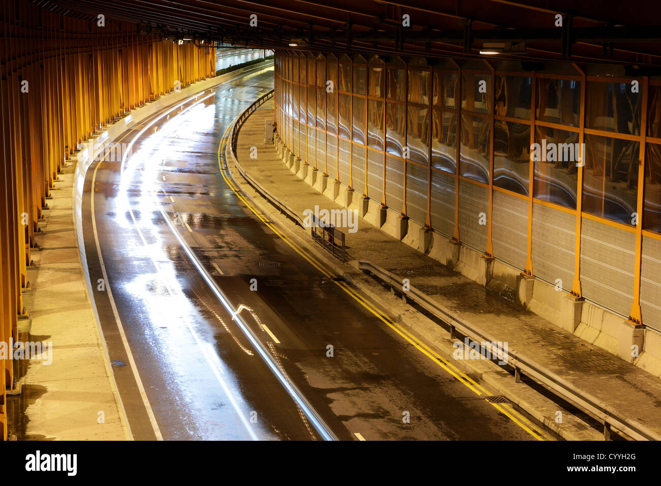 Beautiful covered bridge car hi-res stock photography and images - Alamy
