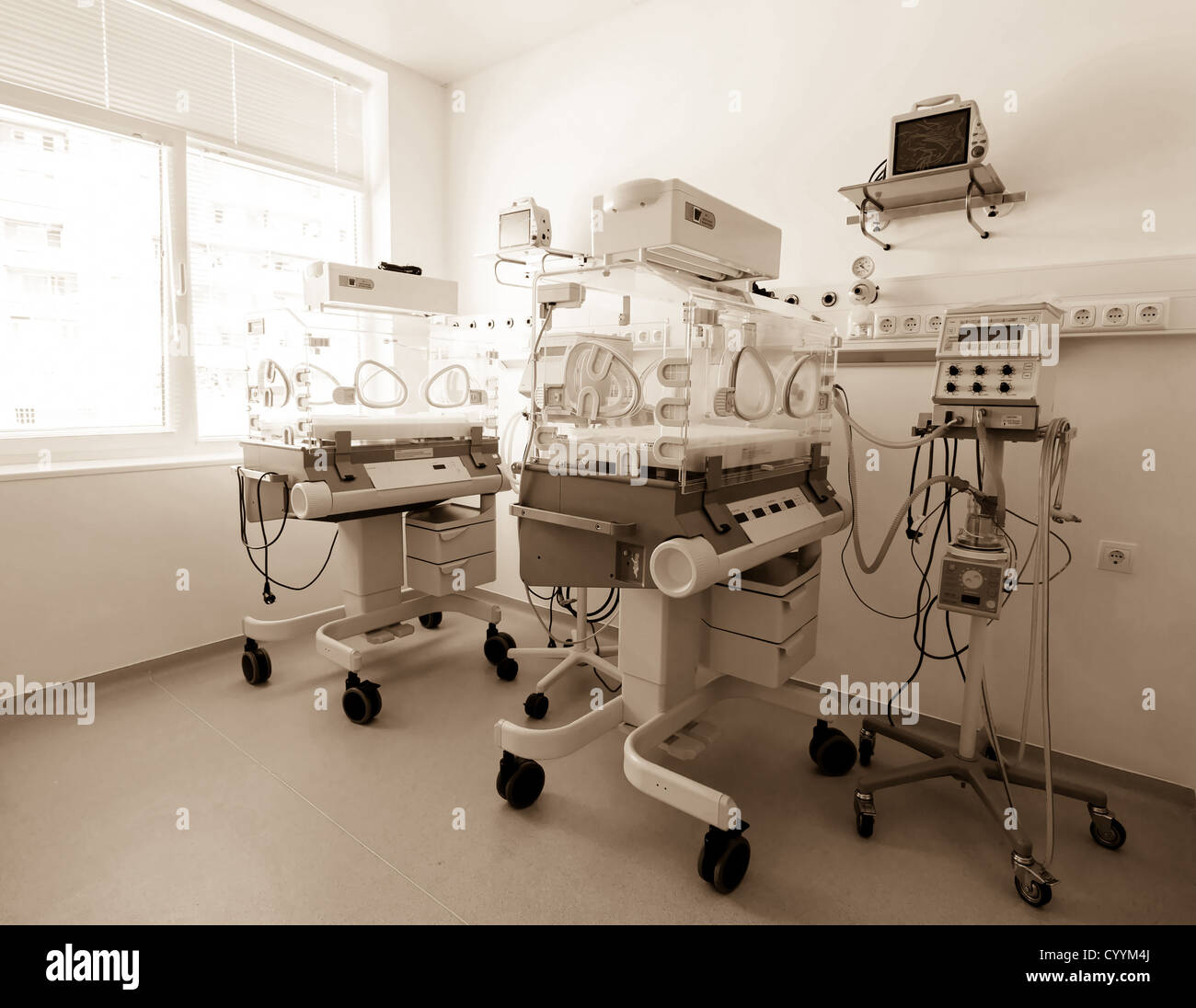 Medical equipment hi-res stock photography and images - Alamy