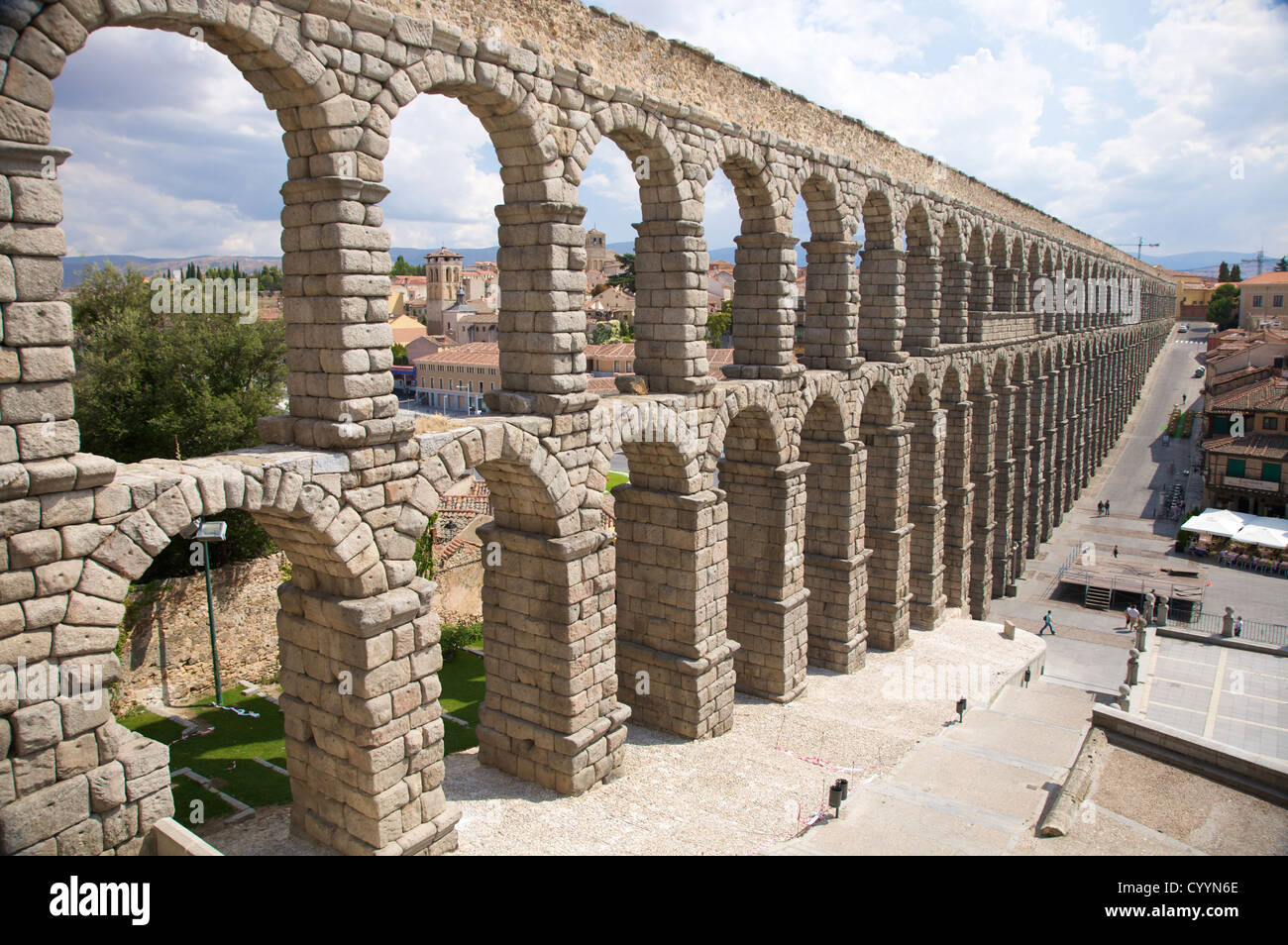 roman aqueduct of segovia city in spain Stock Photo - Alamy