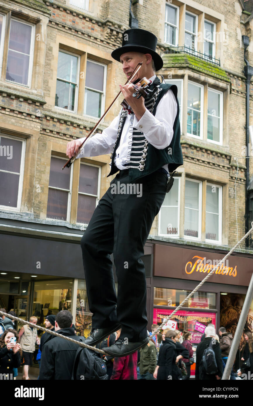 Fiddler on a rope hi-res stock photography and images - Alamy