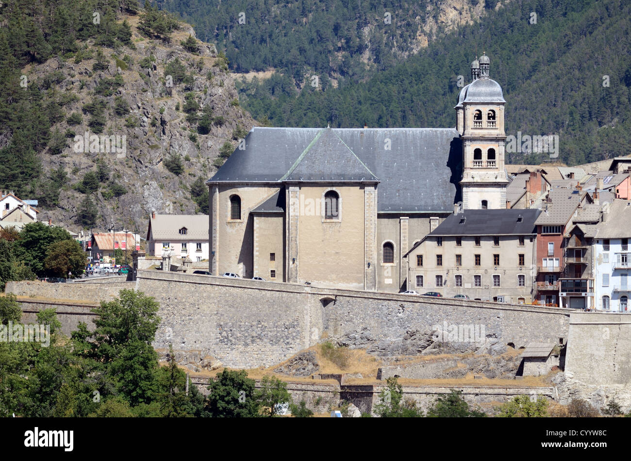 Church with old town wall hi-res stock photography and images - Alamy