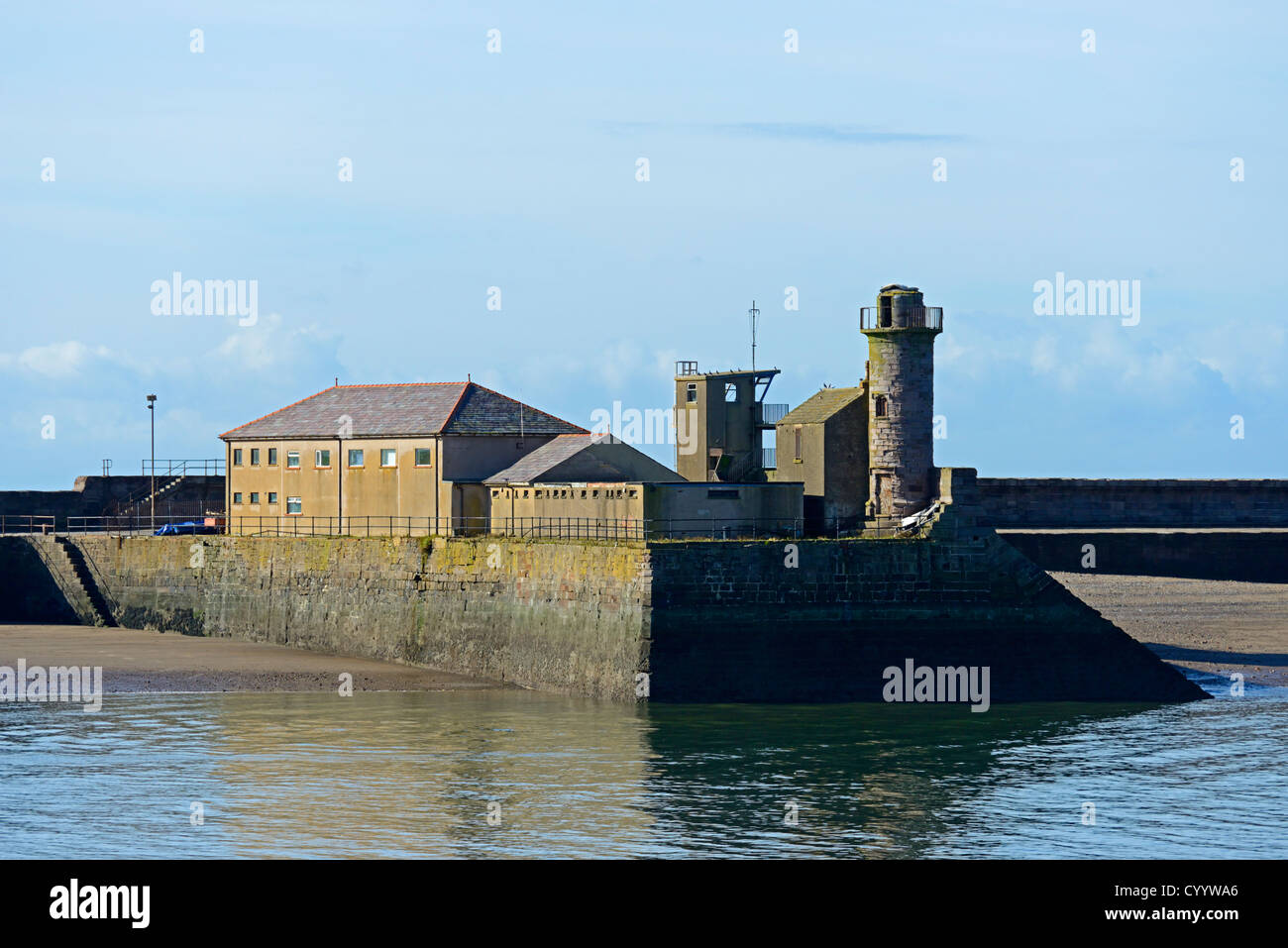 Whitehaven lighthouse harbour hi-res stock photography and images - Alamy
