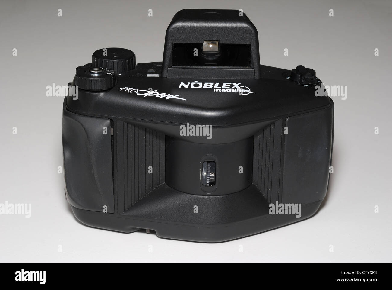 Old-fashioned rotational camera Stock Photo - Alamy