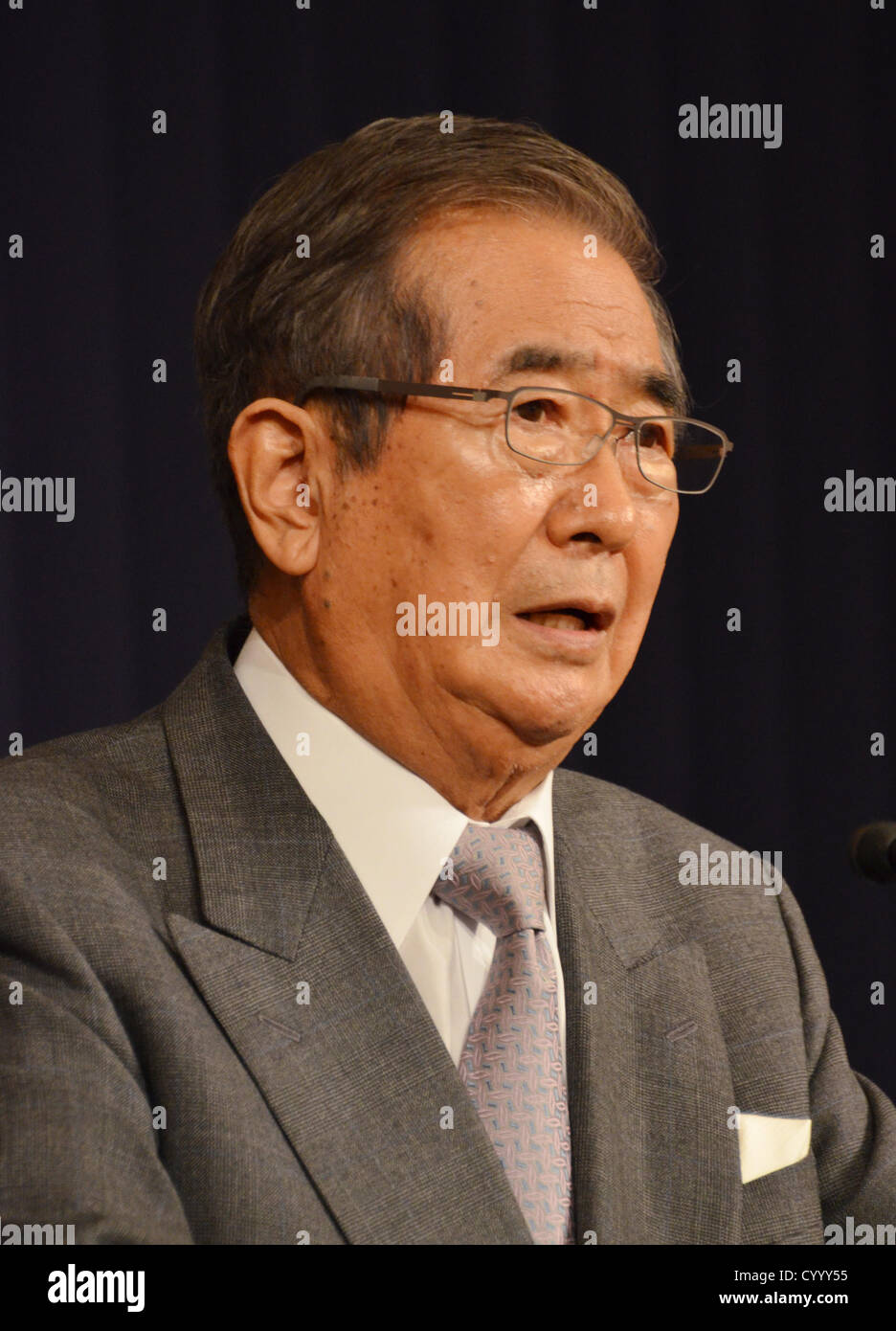 November 13, 2012, Tokyo, Japan - Shintaro Ishihara announces the ...