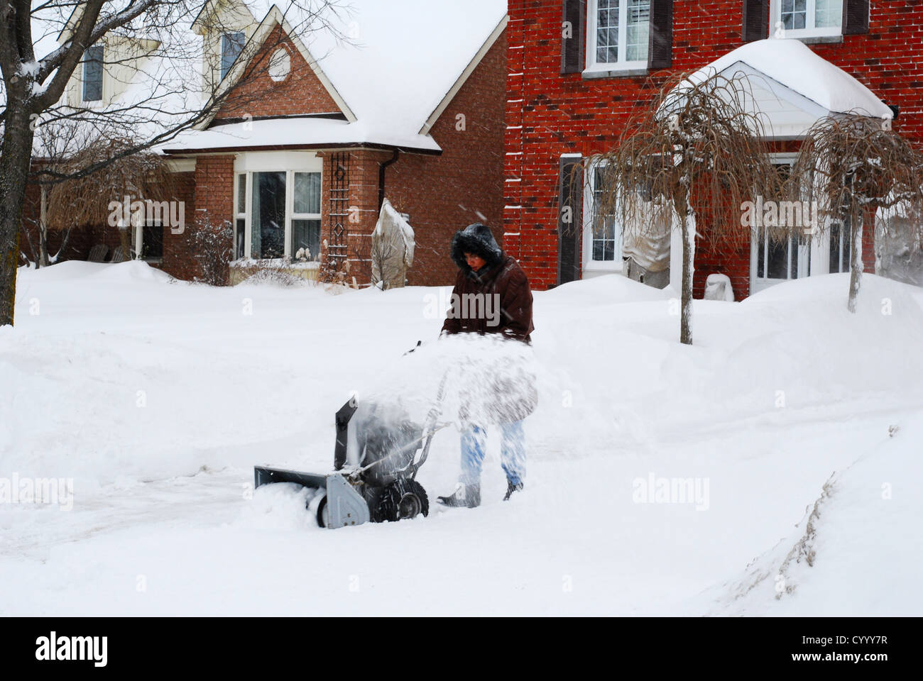 Man clearing snow from driveway Stock Photo - Alamy Man clearing snow from driveway Stock Photo - Alamy