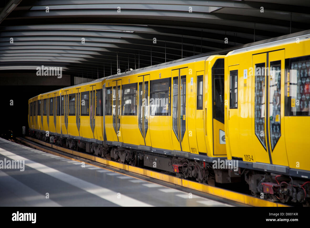 S bahn train in Berlin Germany Stock Photo - Alamy
