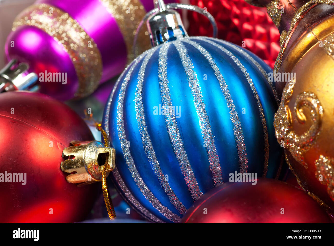 Curled decorations hi-res stock photography and images - Alamy