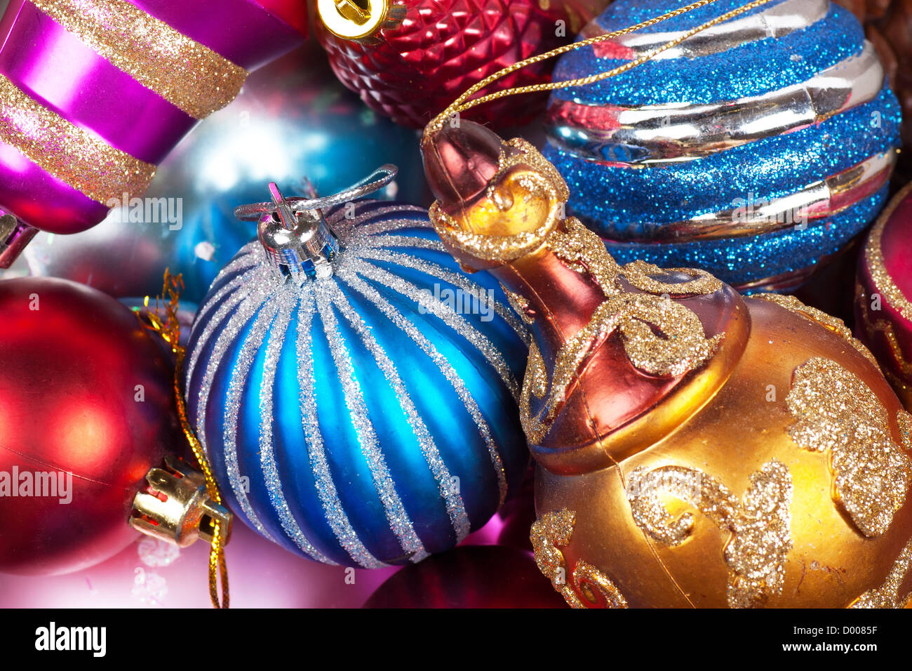 Curled decorations hi-res stock photography and images - Alamy