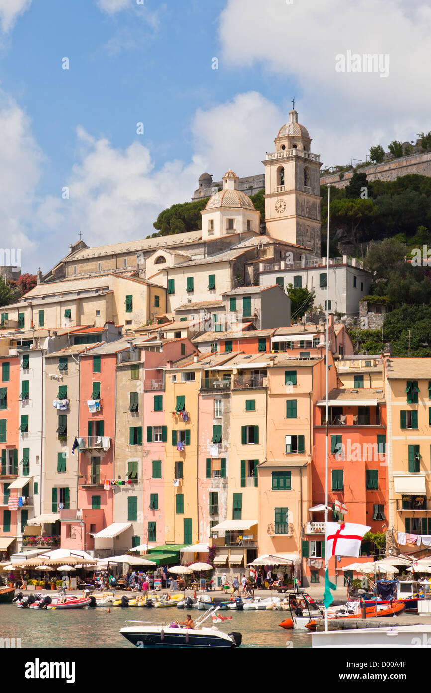 Portovenere Bay, Italy View. Bright houses of seafront Stock Photo - Alamy
