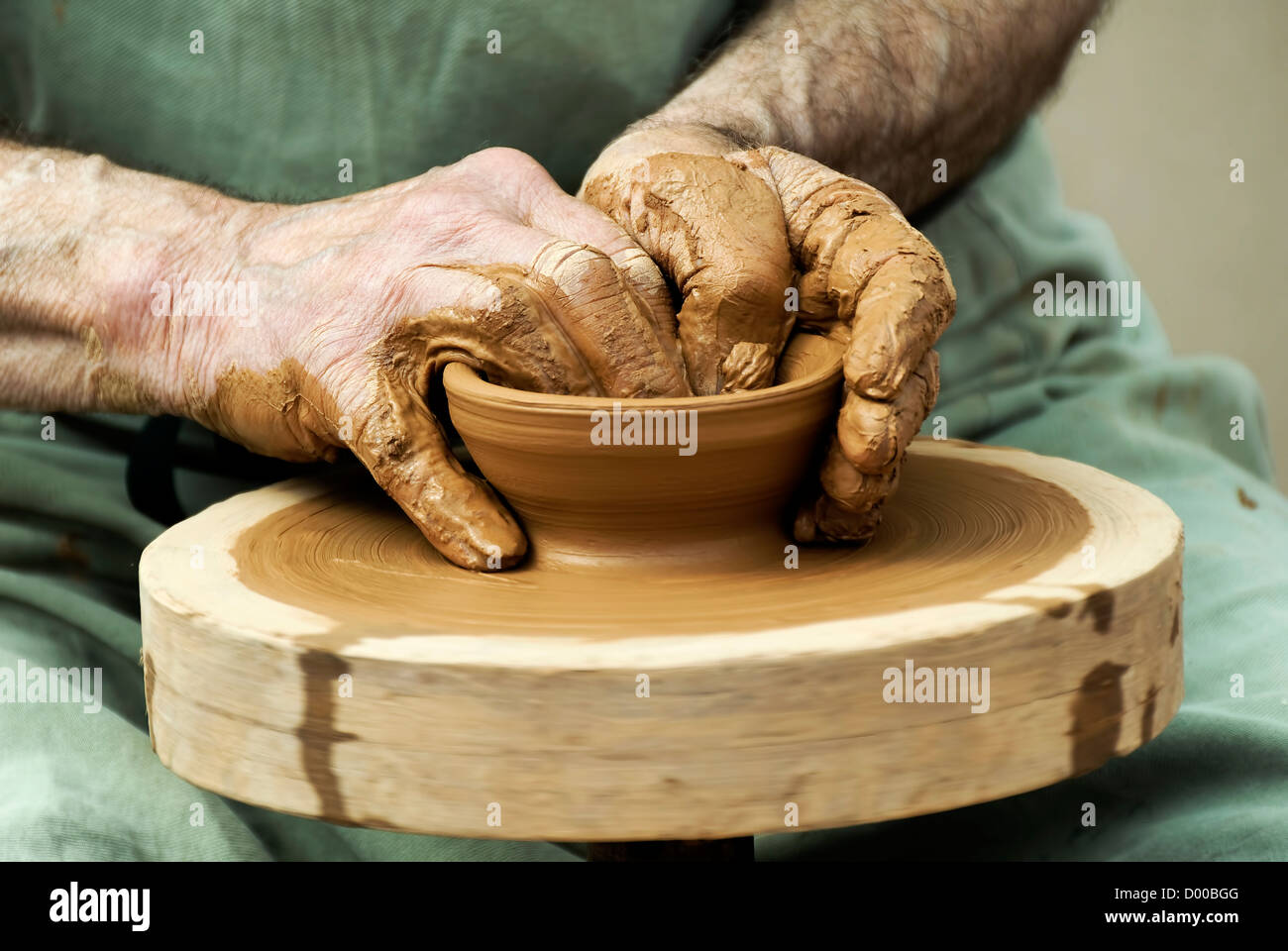 potter at work Stock Photo - Alamy