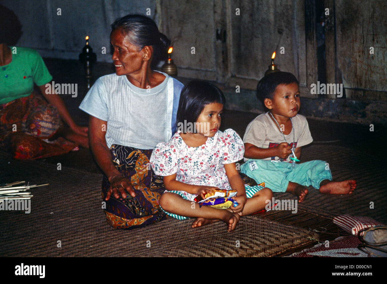Sarawak Malaysia Borneo Lemenak Village Iban Grandmother And Children ...