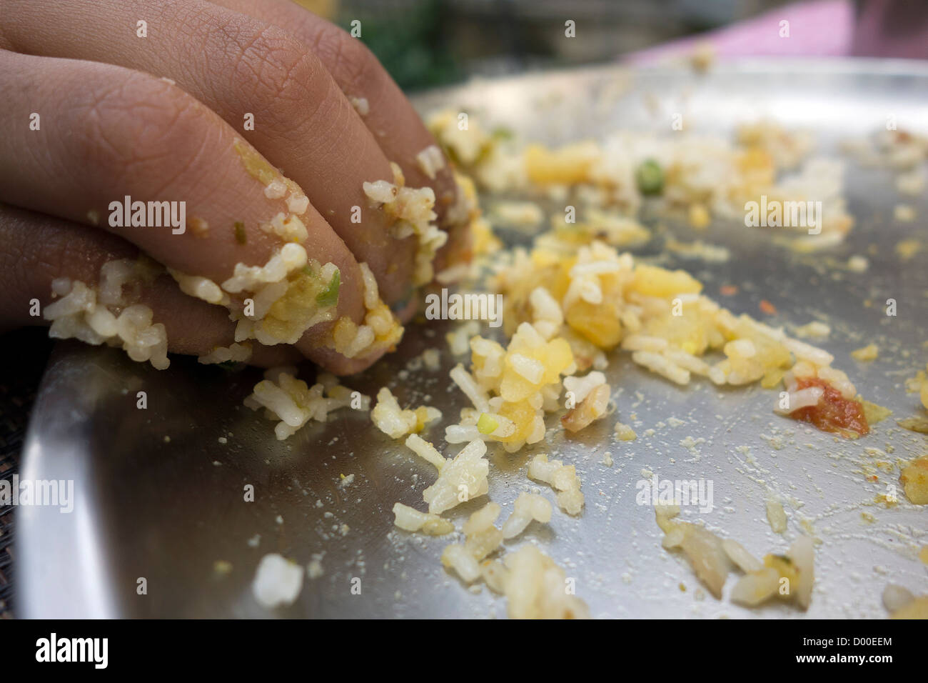 Using left hand hi-res stock photography and images - Alamy