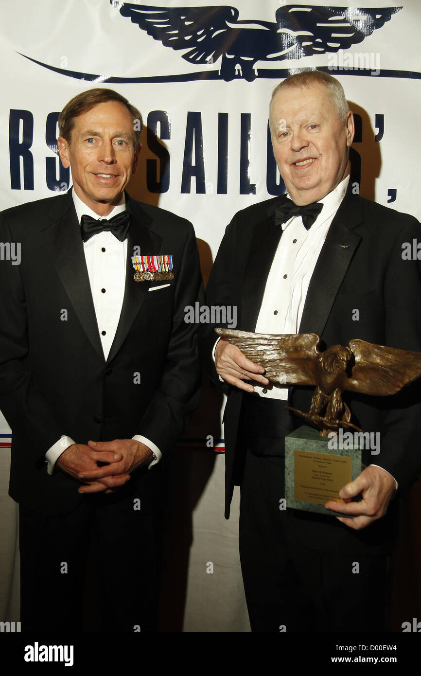 David general patraeus hi-res stock photography and images - Alamy