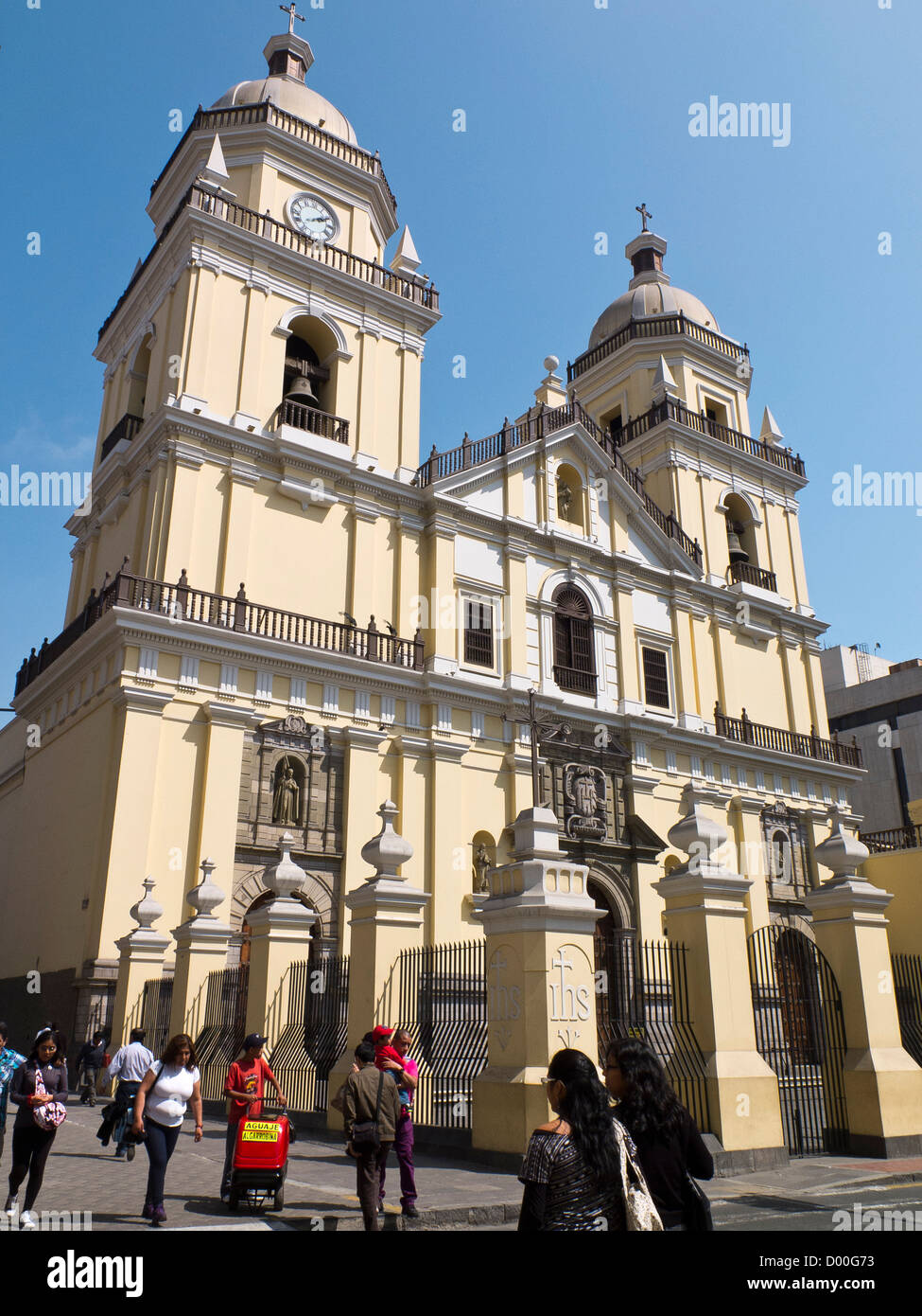 Peru. Lima city. Church of San Pedro Stock Photo - Alamy