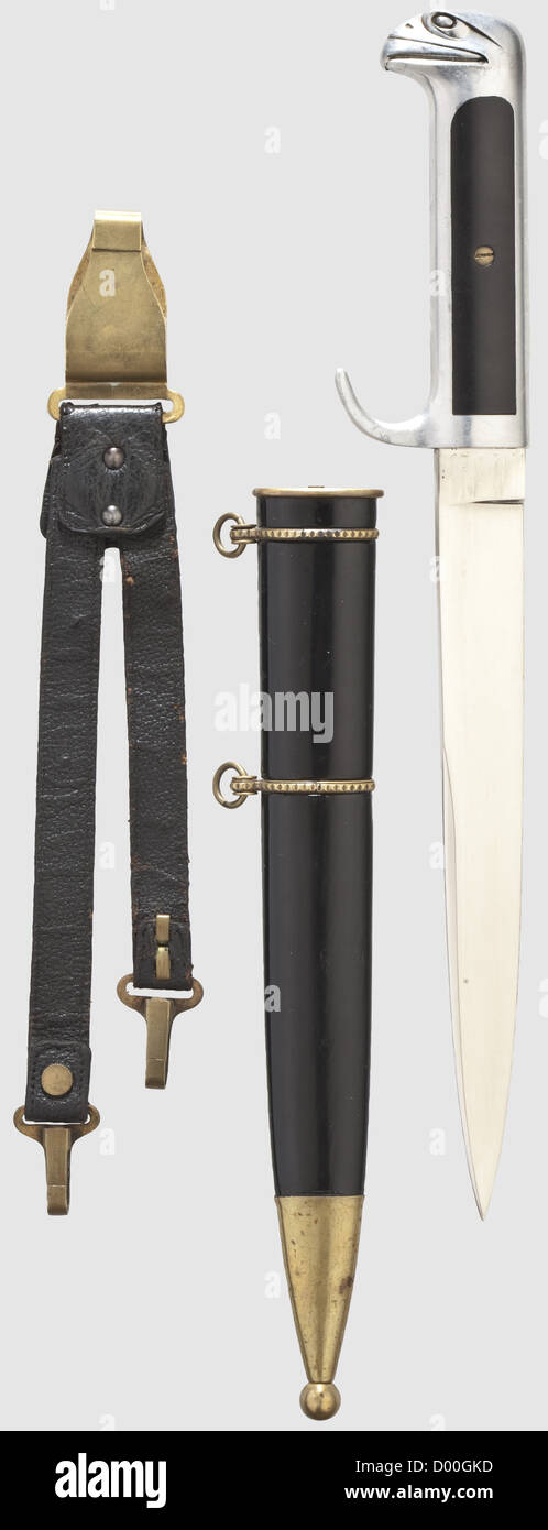 A model 1937 dagger for leaders of the Fascist Militia MVSN,with hanger ...
