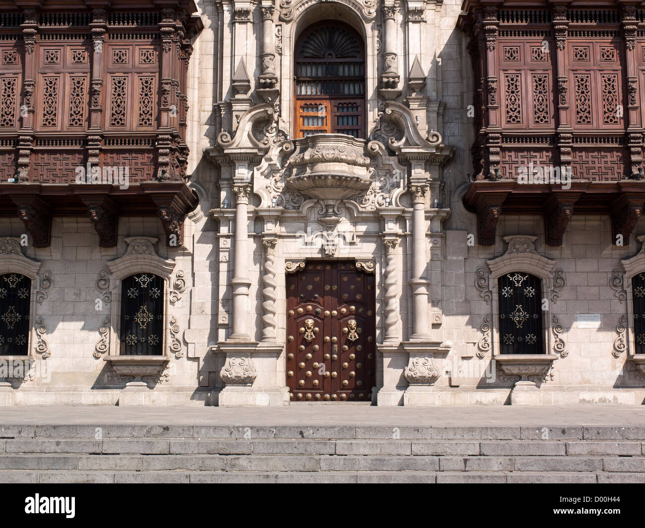 Archbishop palace lima peru hi-res stock photography and images - Alamy
