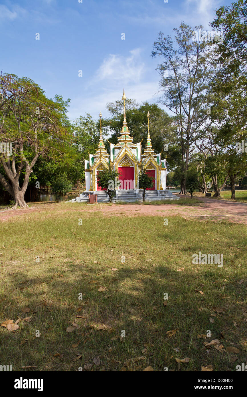 Splendid Temple Building in the Ayutthaya Historical Park, Thailand ...