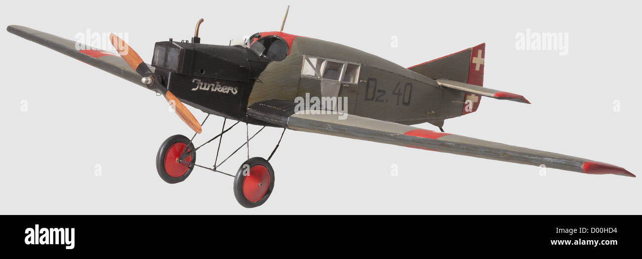 Plane 1930s propeller hi-res stock photography and images - Alamy