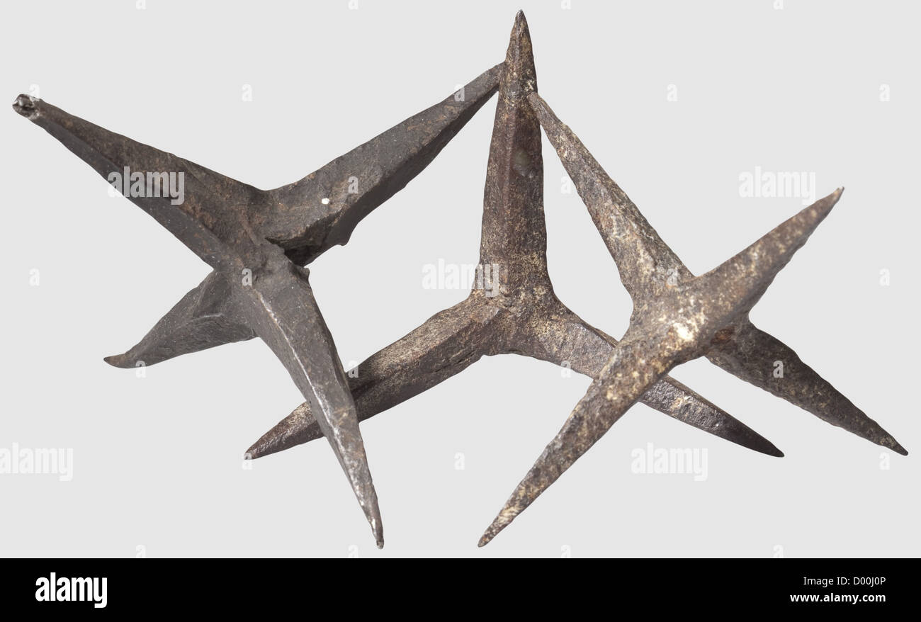 An Indian dagger (chilanum), 17th/18th century. Curved, wootz-Damascus ...