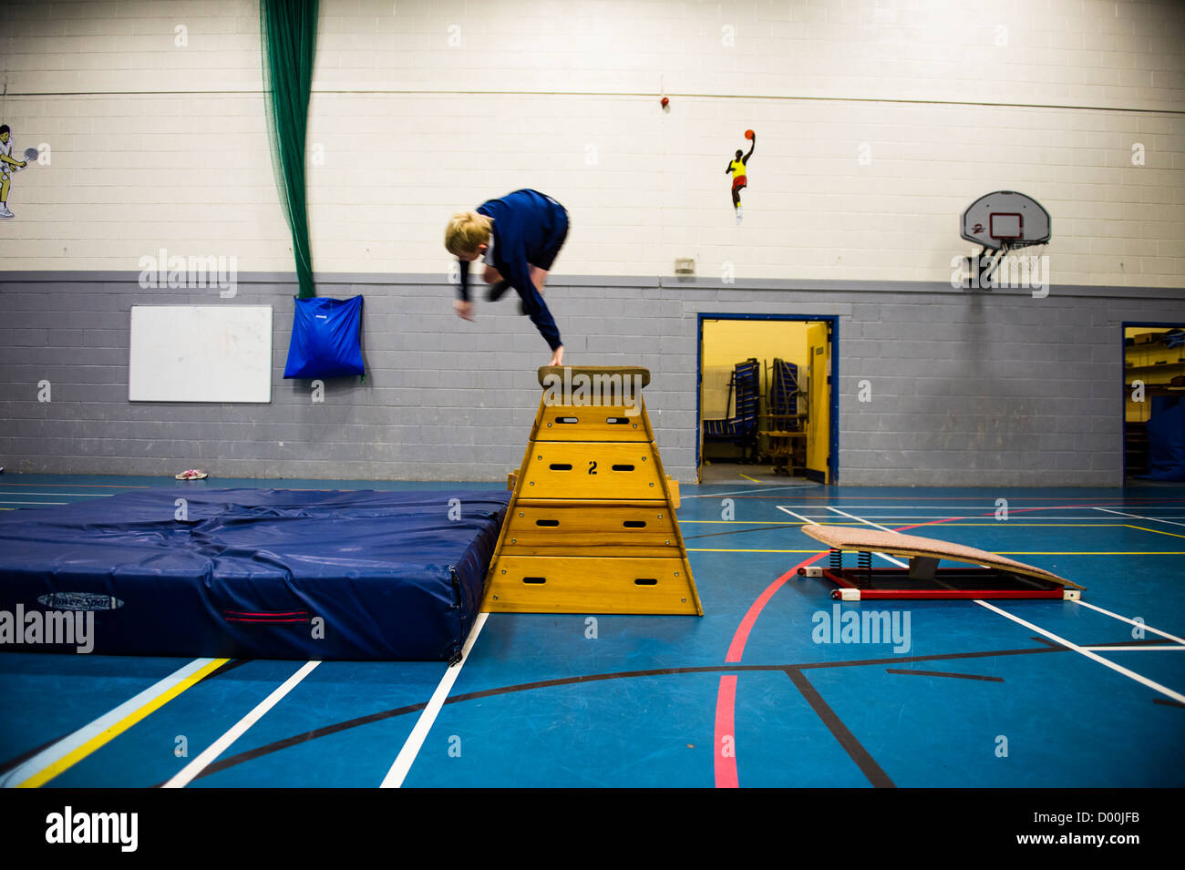 School Gymnasium Uk High Resolution Stock Photography and Images - Alamy