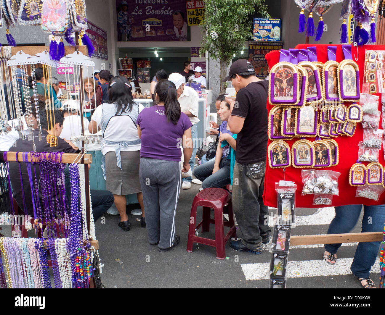 Peru city people street scene hi-res stock photography and images - Alamy