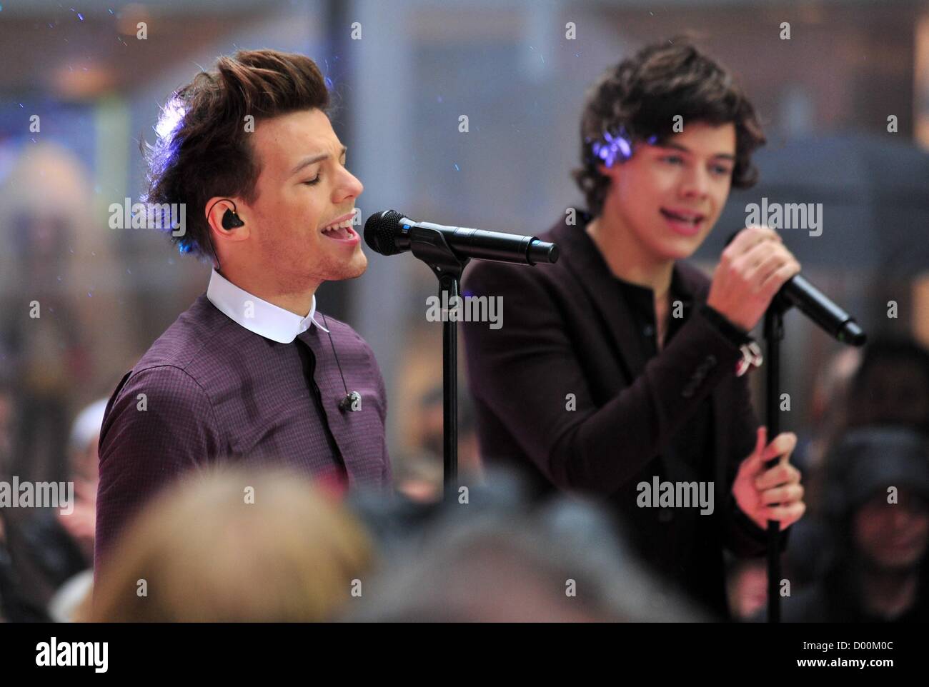 New York, USA. 13th November 2012. Louis Tomlinson, Harry Styles on ...